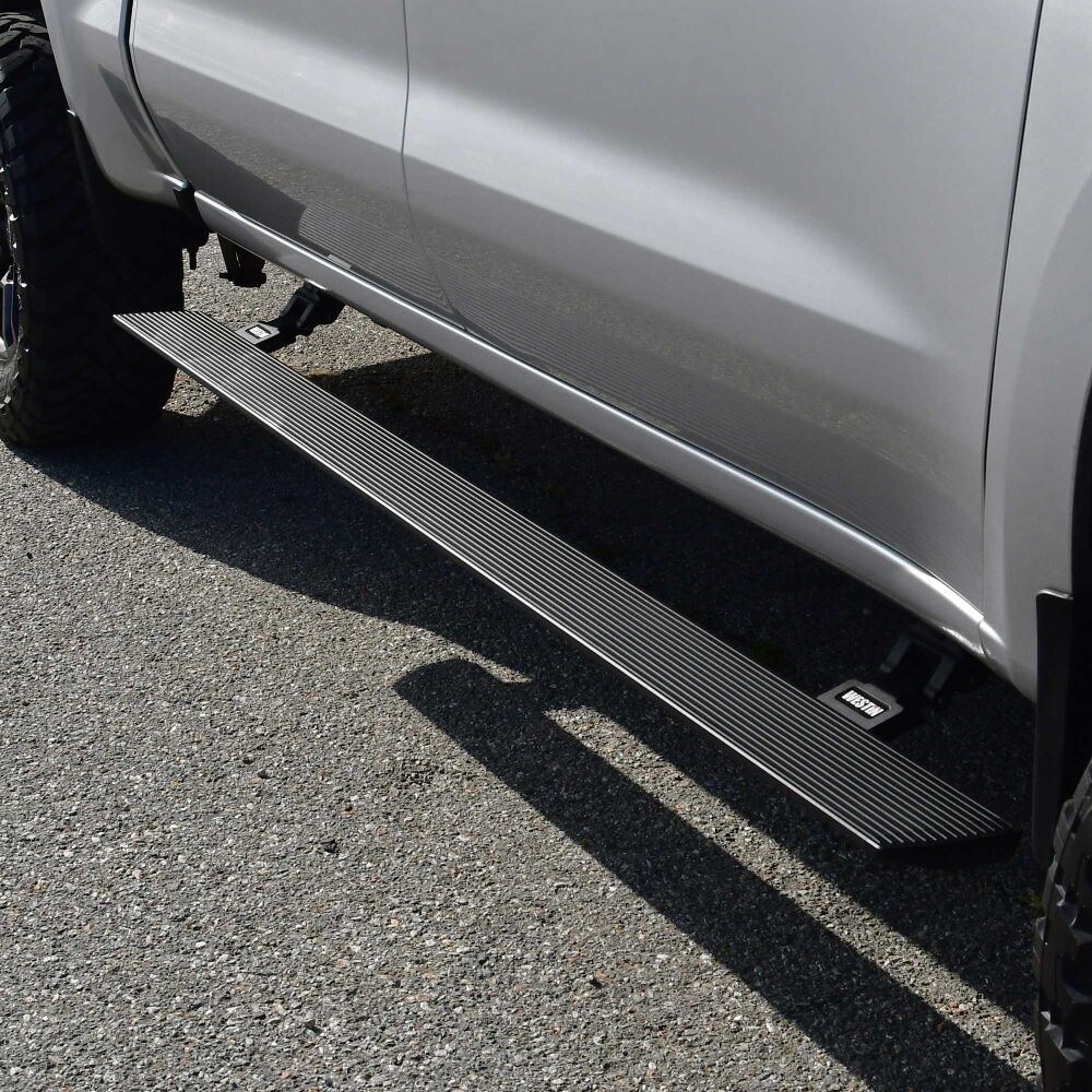DSI Automotive - Westin 29-24135 Pro-e Electric Running Boards