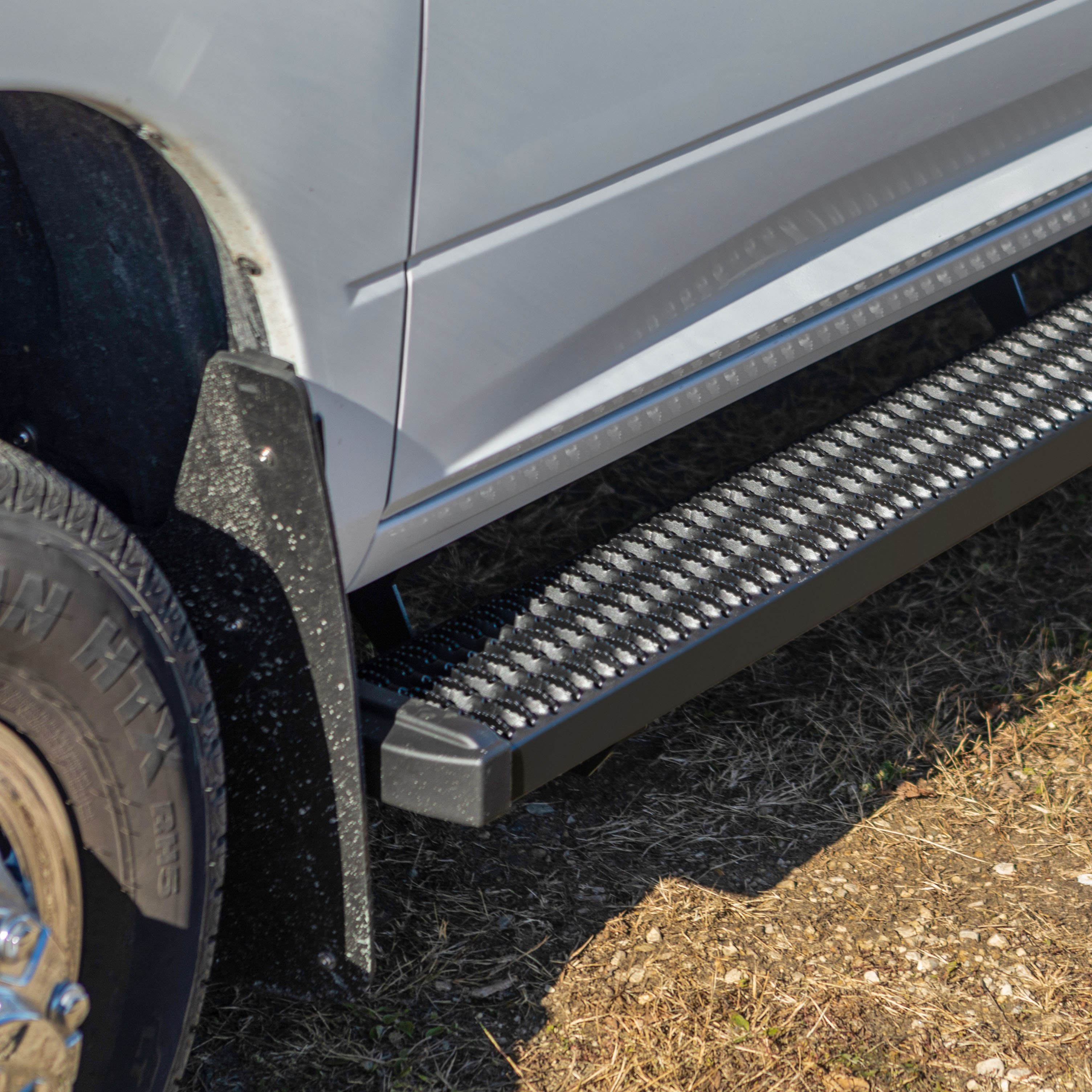 DSI Automotive - Grip Step 7" x 98" Aluminum W2W Running Boards, Select ...