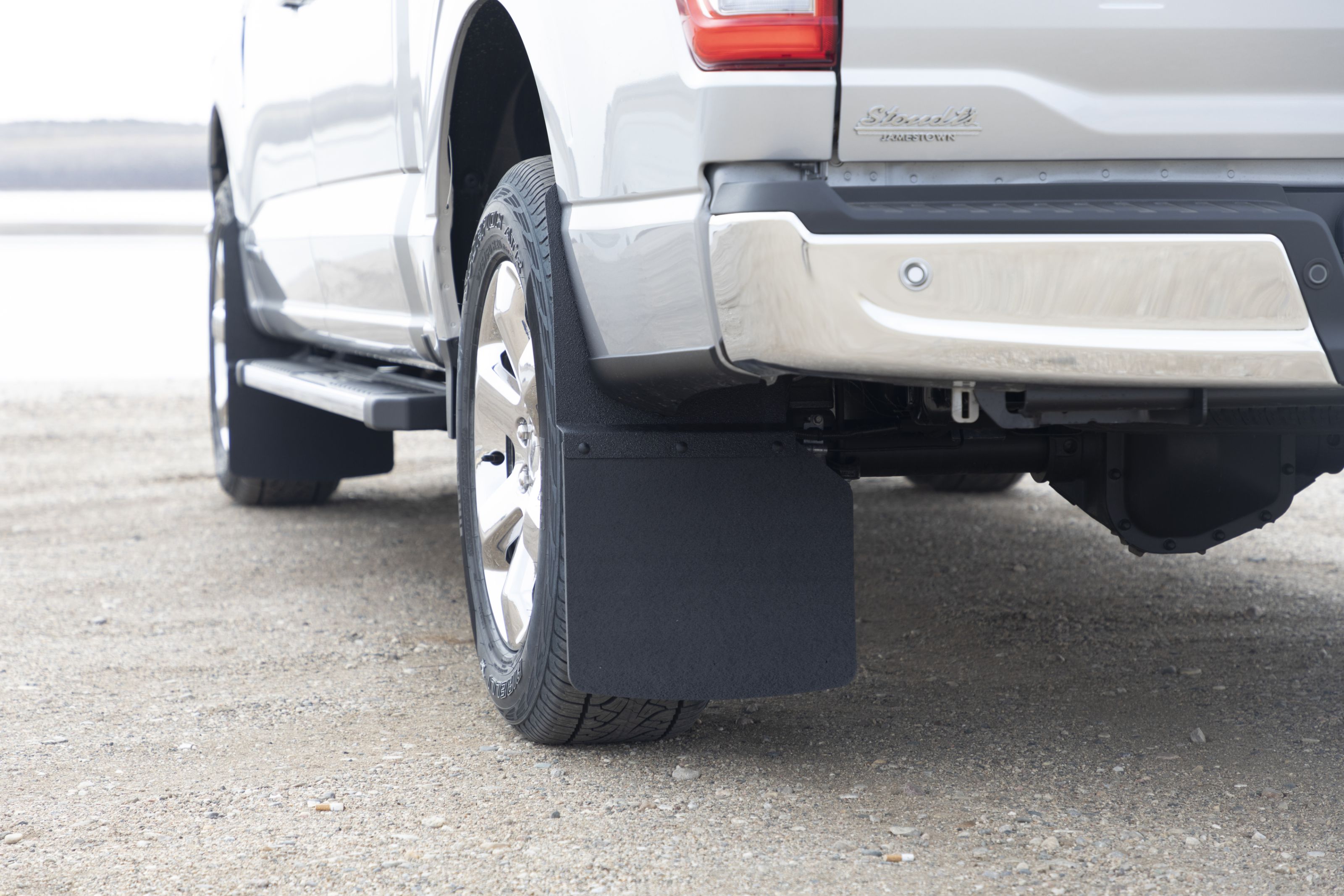 Rockstar Hybrid Offset Splash Guards - SharpTruck.com