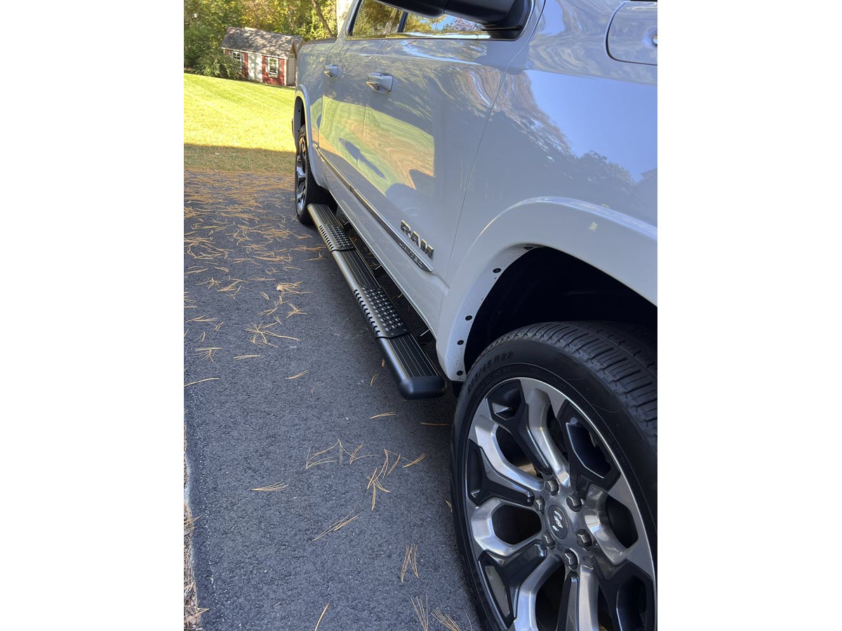 Luverne O-Mega II 6" x 88" Black Aluminum Side Steps (No Brackets ...